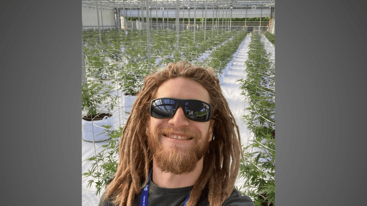 Filho de Caco Ciocler troca o Brasil pelo Canadá para p...